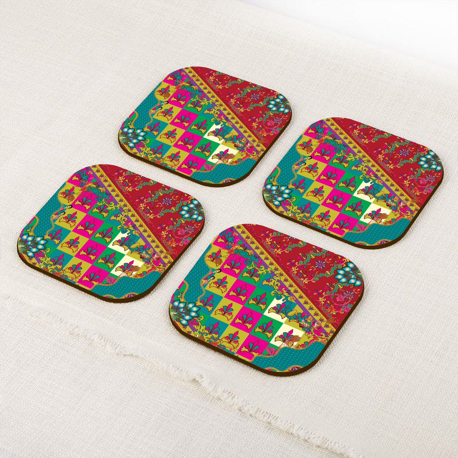 Knights Pattern-with Border Coaster – BollyDoll